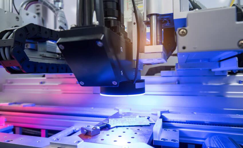 7 Examples of Using Machine Vision in Manufacturing - EvolveAR